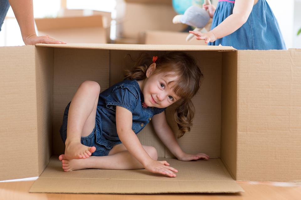 Recycled Fun How To Recycle Cardboard Boxes Into A Playhouse For Kids Playtime 30Seconds Mom